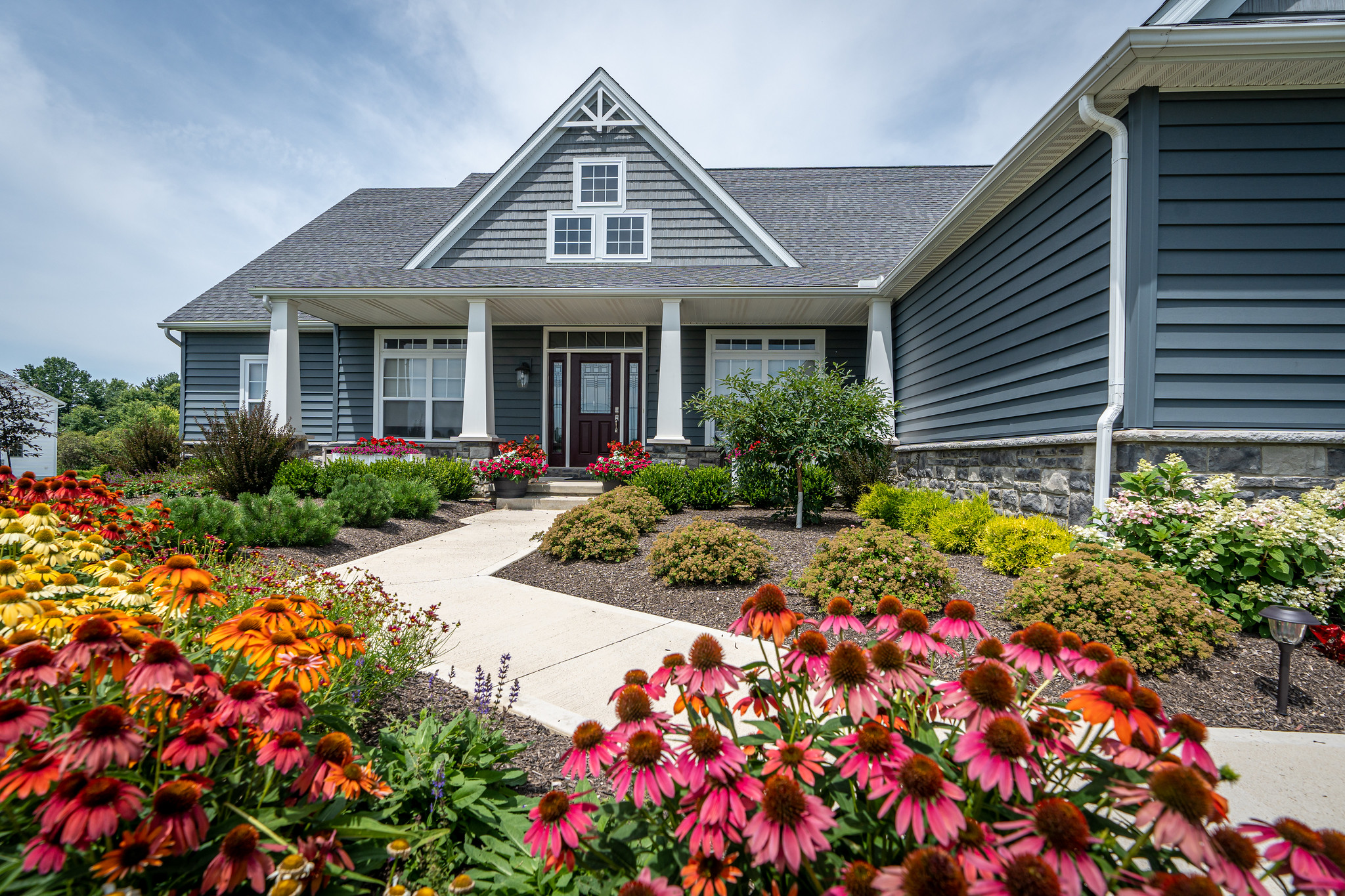 Enter the 2023 Wayne Homes Landscape Contest - Wayne Homes